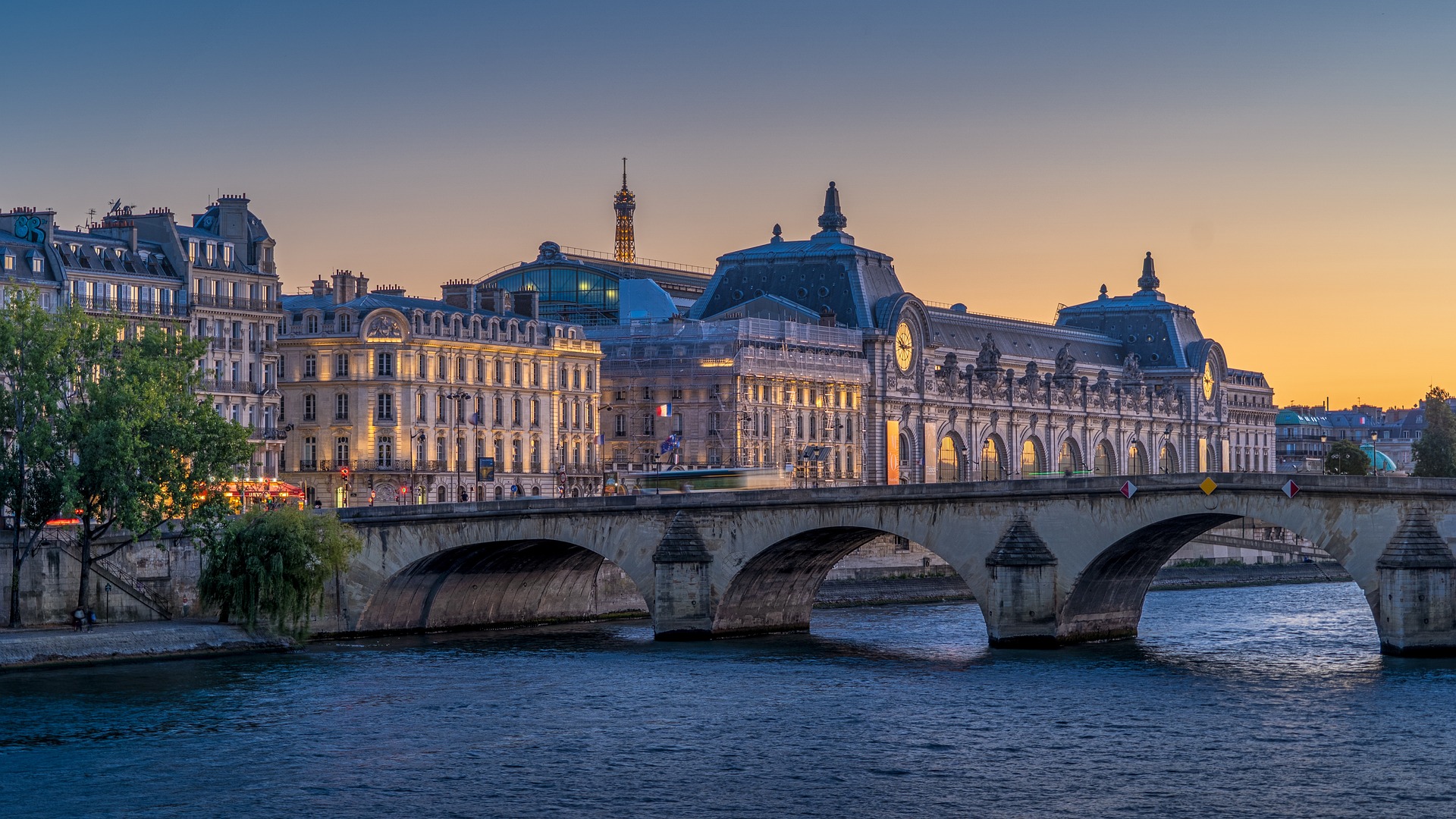 Best Independent Schools in Paris, France