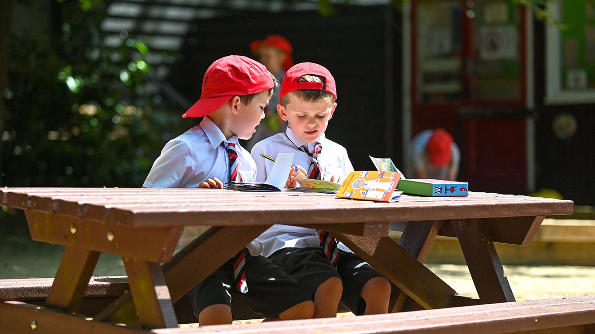 Castle Court Preparatory School: Independent School in Dorset