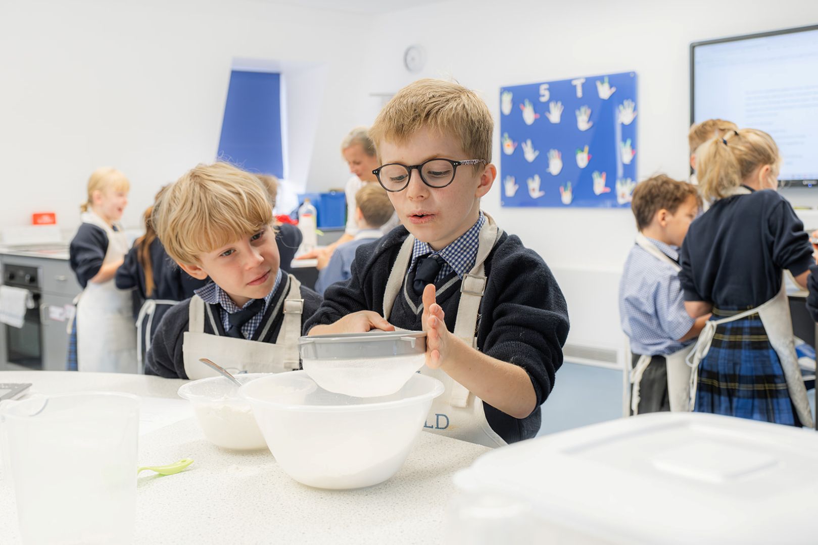 Barfield School and Nursery | Farnham | Surrey | England | isbi Schools